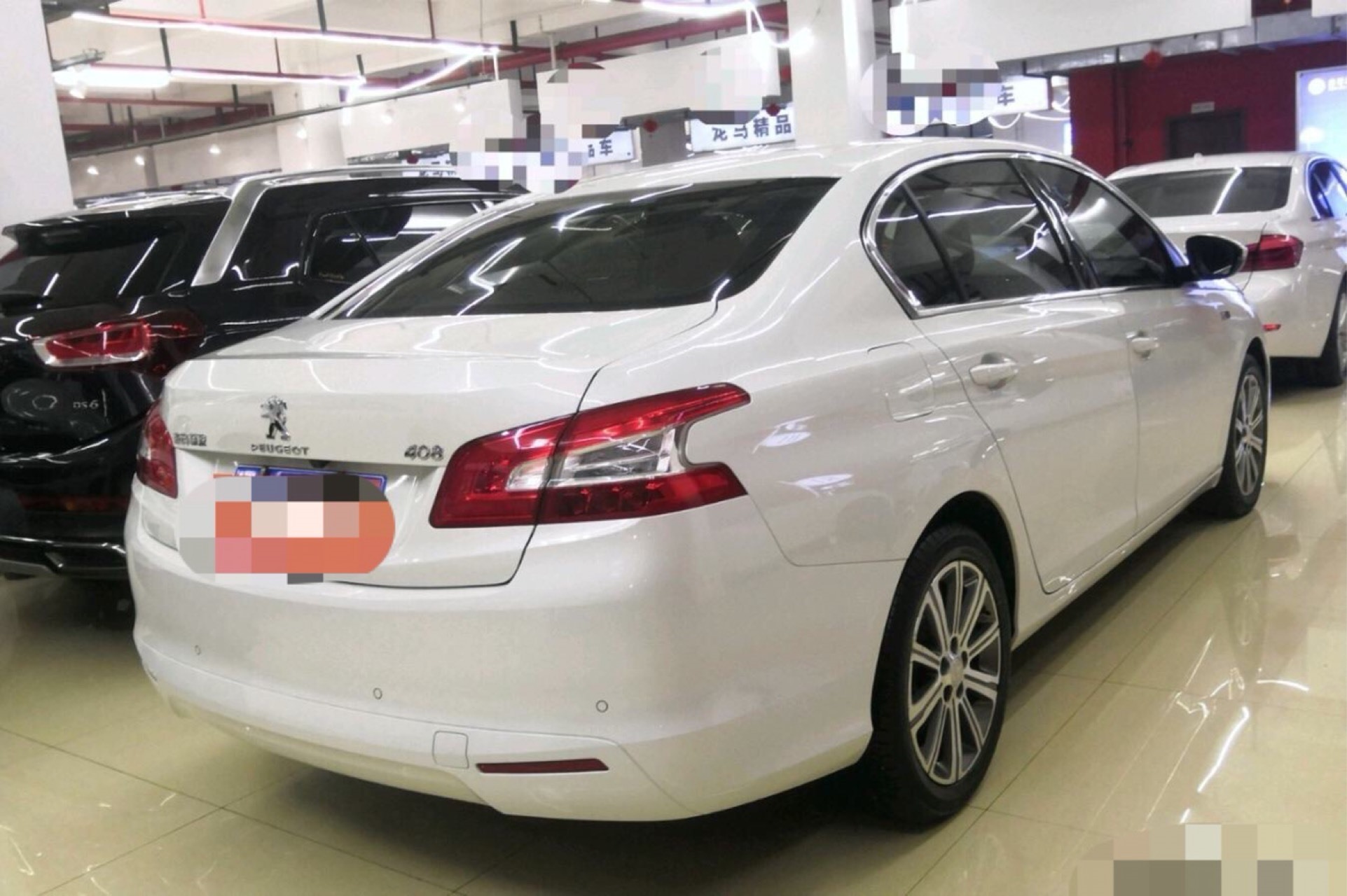 14款标致408,2012款标致408,老款标致408_大山谷图库